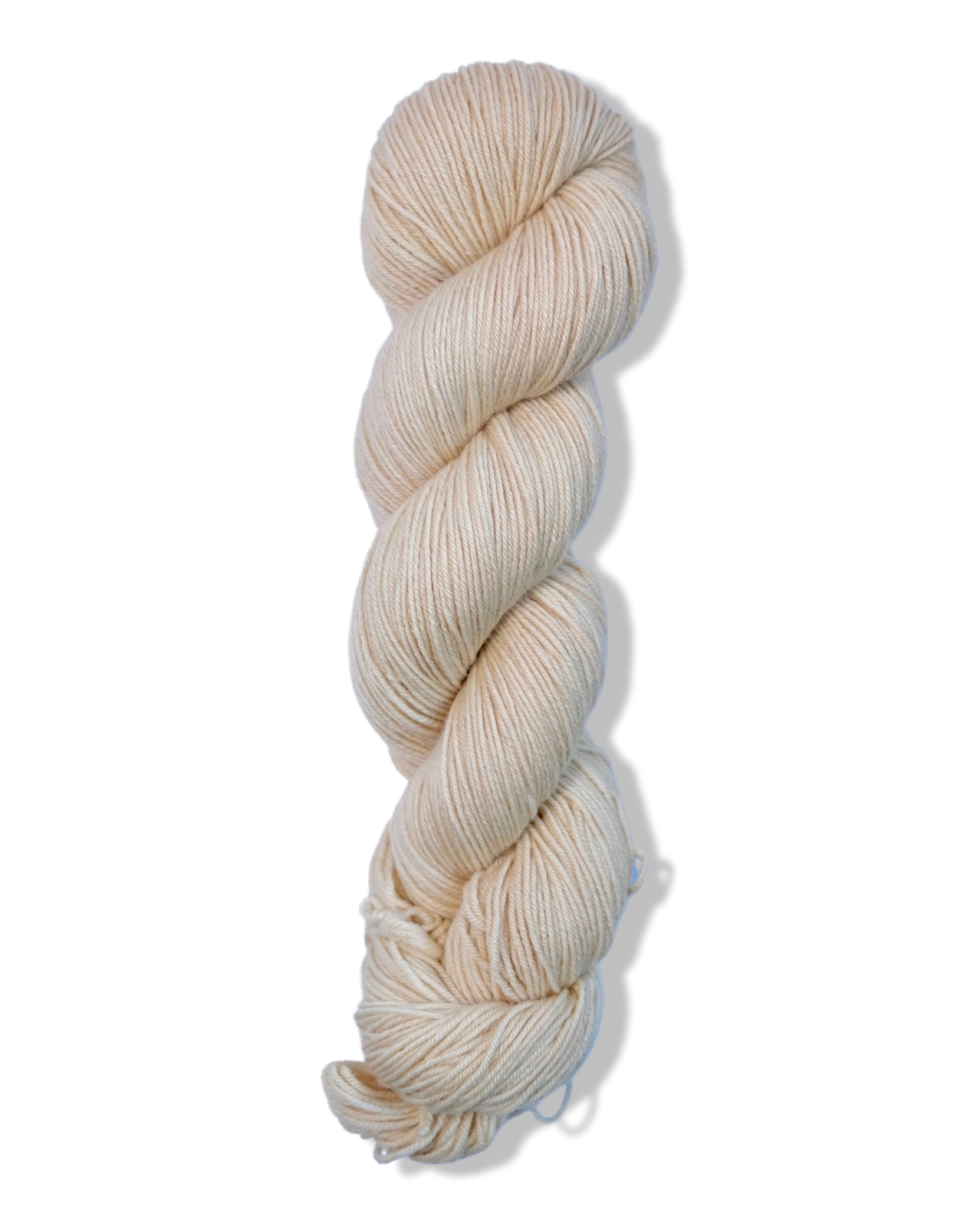 Sand | Merino Fingering – Modus Operandi Fibers